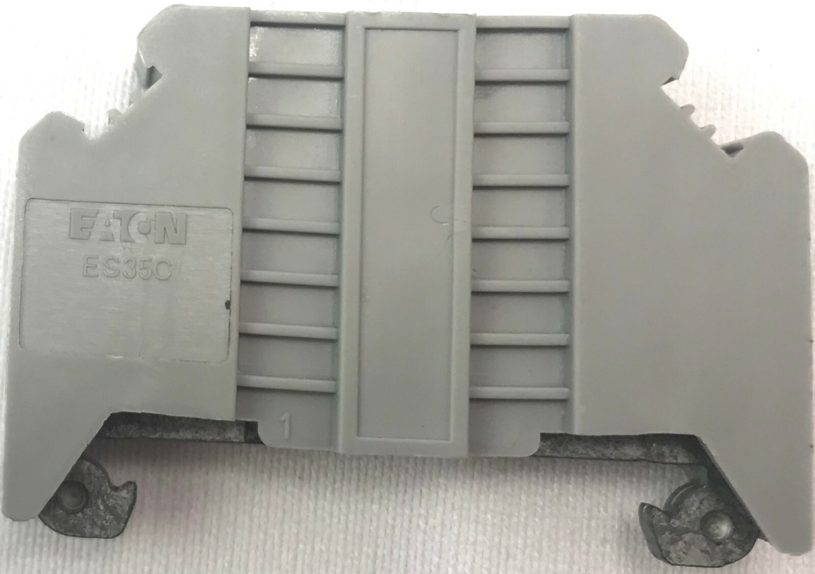 Eaton XBAES35C ES35C Universal End Stop | eBay