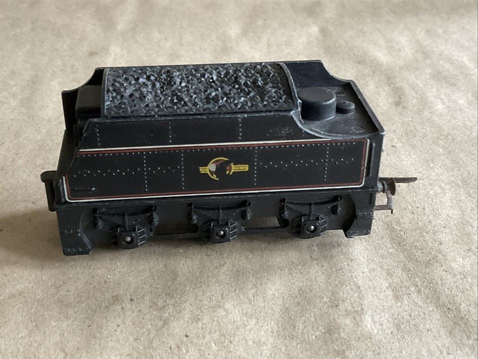 Hornby Triang Class 3F BR Black Loco No. 43775 & Tender - OO Gauge ...