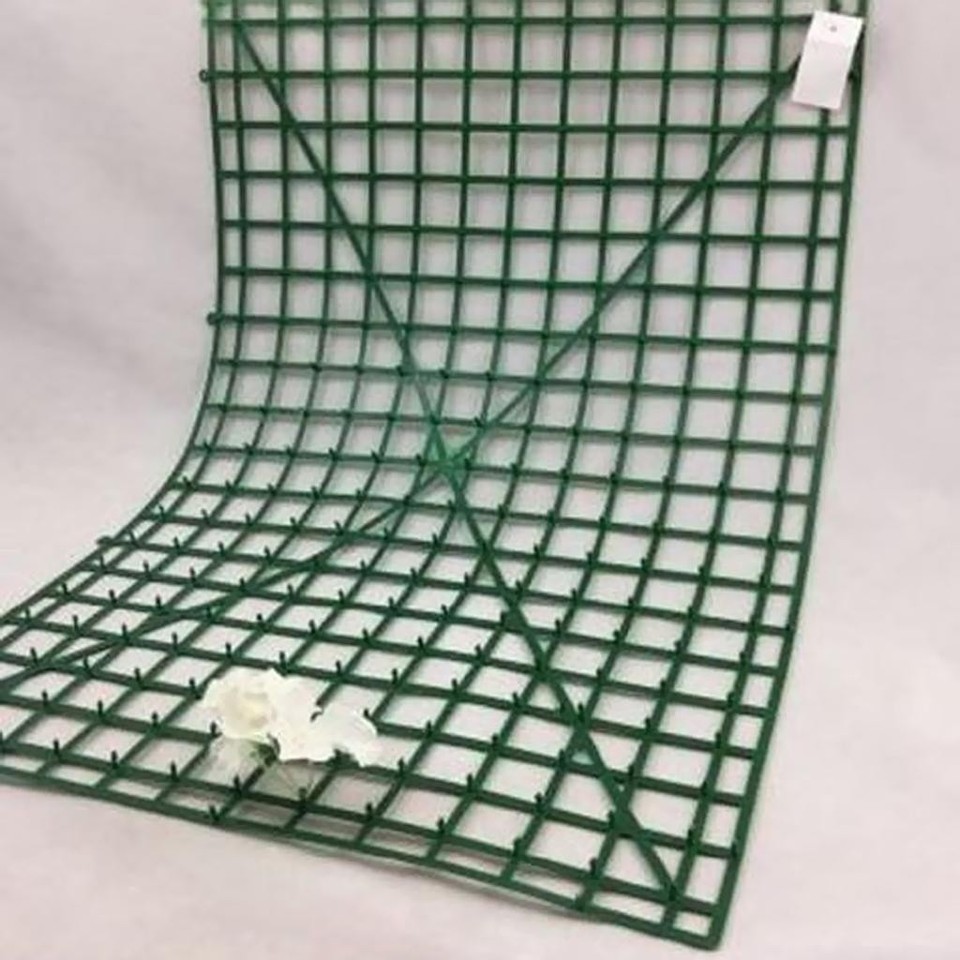 Artificial Patio Hedge Grass Lawn Turf Plastic Panel Holder | eBay UK