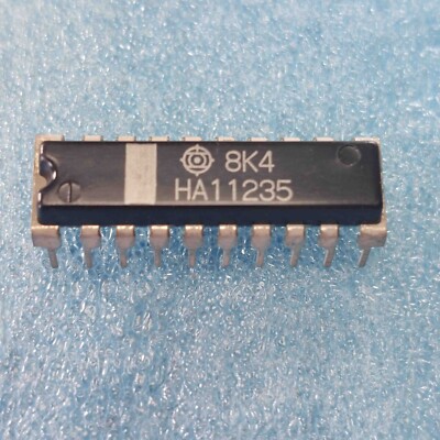 ci HA11235 ~ ic H11235 Integrated Circuit dip 18p de HITACHI New Old ...