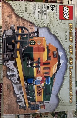 LEGO Trains: Burlington Northern Santa Fe (BNSF) GP-38 Locomotive ...
