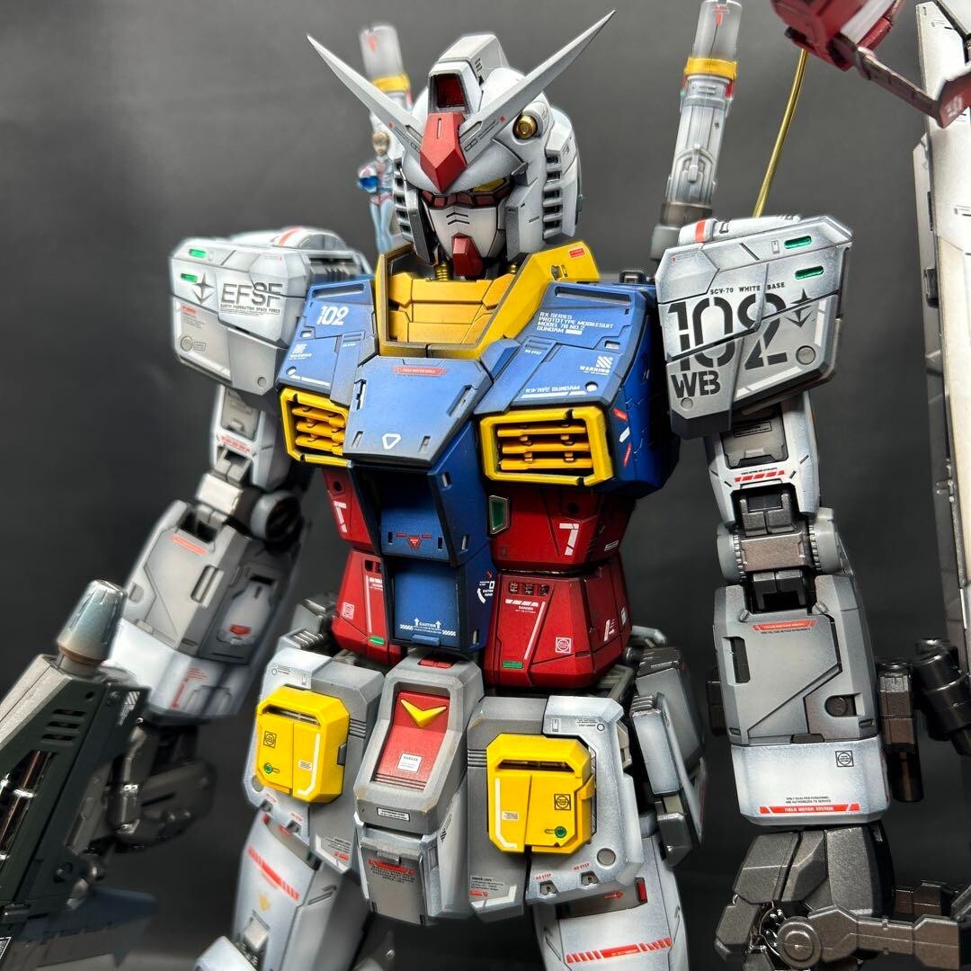PG UNLEASHED 張り付か ガンダム & クリアボディ 2点セット 未組立 PG UNLEASHED 張り付か ガンダム & クリアボディ 2点セット 未組立
