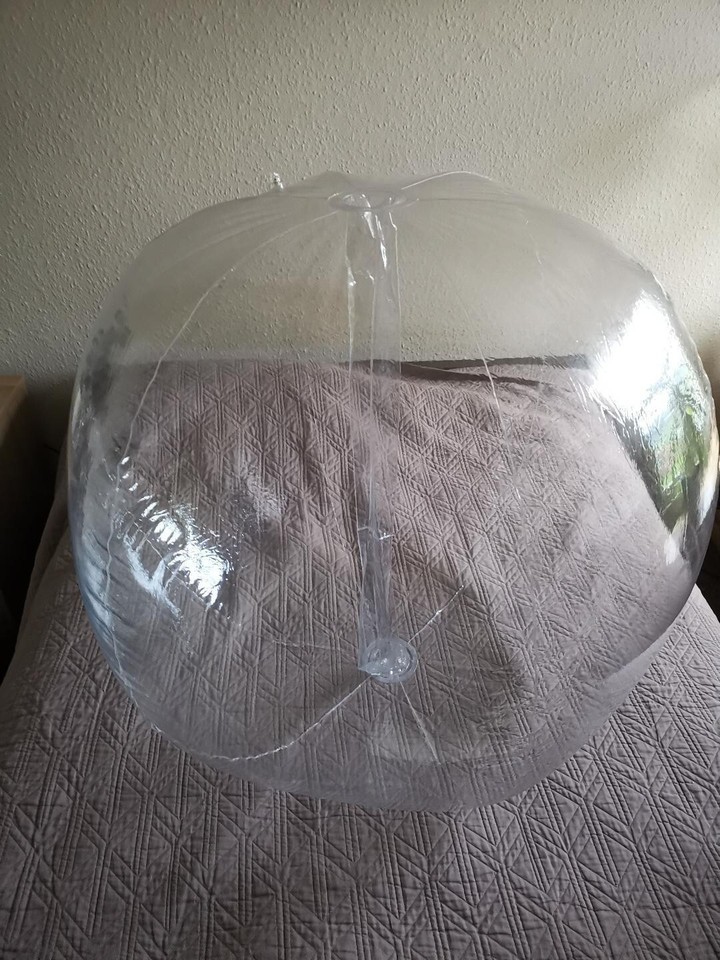 Inflatable Sprinkler Ball - Custom Made - more than 100cm when inflated ...