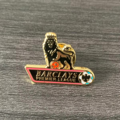 BARCLAY'S PREMIER LEAGUE SOCCER PIN W/ BONUS SILVER STORAGE BAG... | eBay