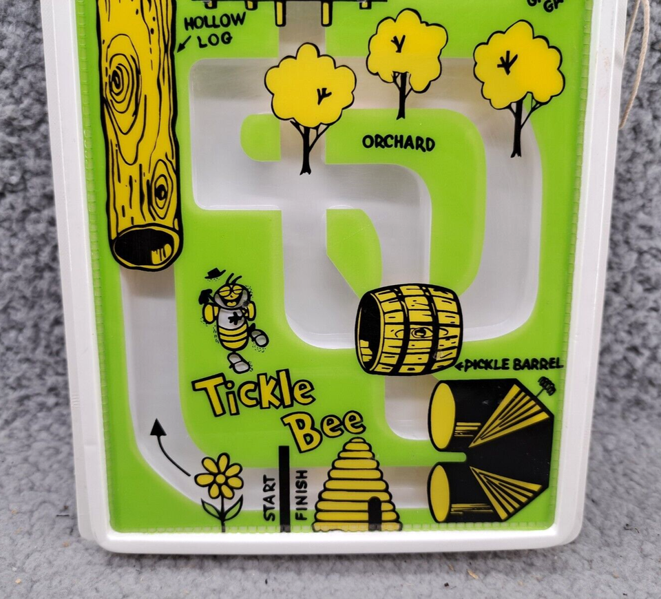 VINTAGE Tickle Bee Toy Game 1998 Release Endless Games Magnets Kids Y2K ...