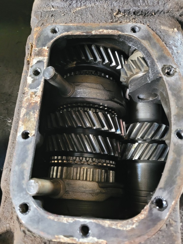 T10 4 Speed Transmission Ford Galaxy T10b-1 T10b-7 | eBay