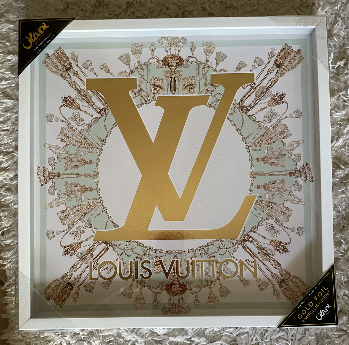 Louis Vuitton Print Logo