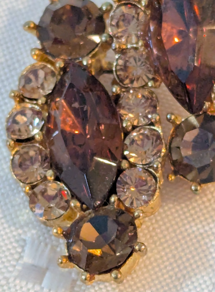 Vintage Pierced Earrings-Gold Tone-Amber Coloured Rhinestones | eBay