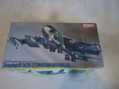 DML 1/200 Scale Boeing B-52G Stratofortress Modern Air Power Series ...