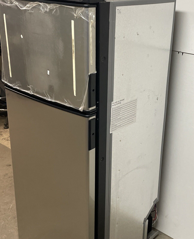 NORCOLD 12V RV Refrigerator 9.7 Cu.Ft N10DCSSR Solar Cabin Camper N10 ...