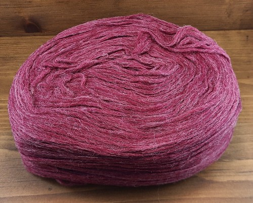 White Buffalo Canadian Wool Yarn - 6 strands 227g 8oz - SPECKLED WINE ...