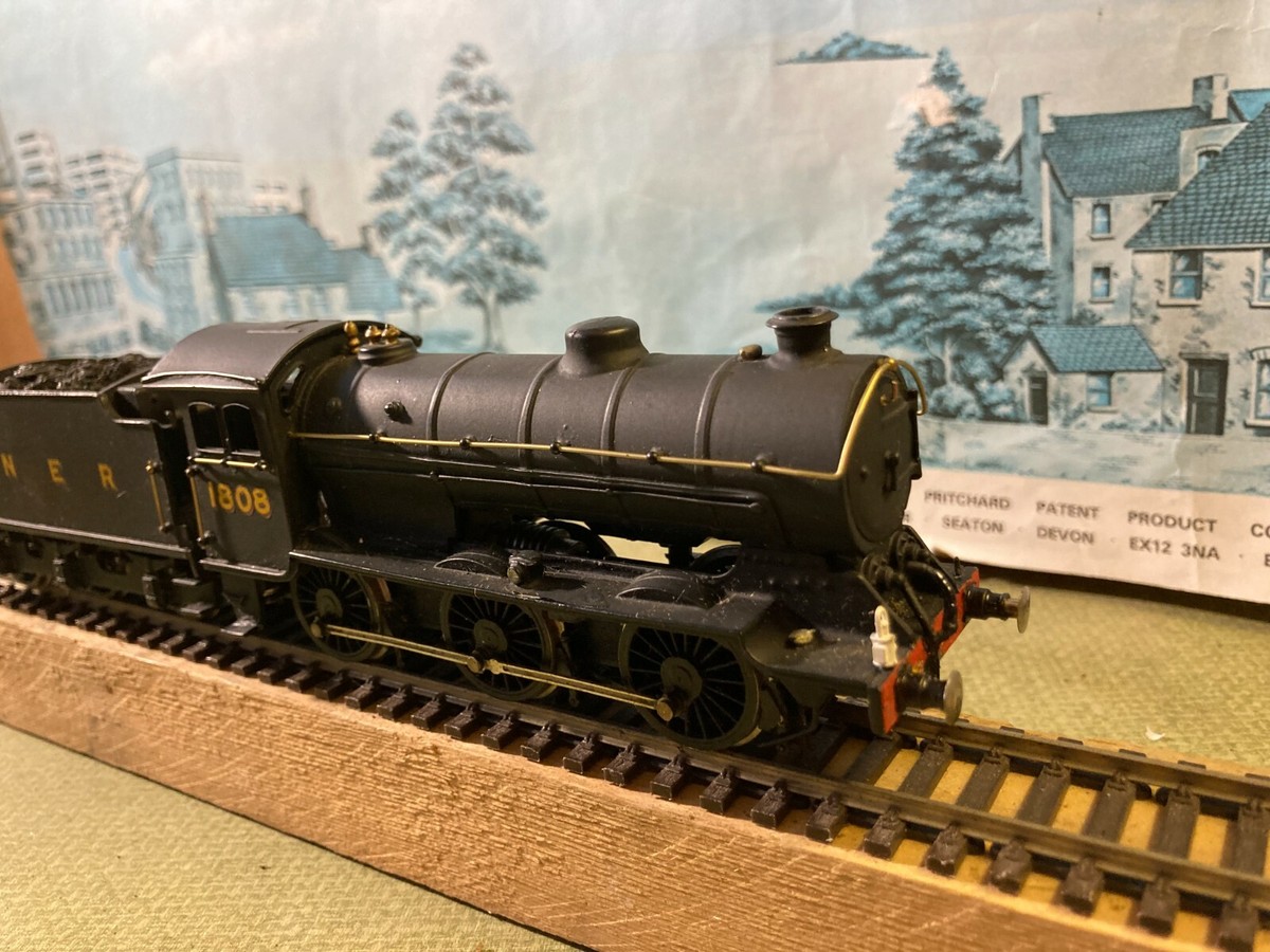 J39 Steam Engine A Bachmann Branchline OO Gauge Class J39 Locomotive,