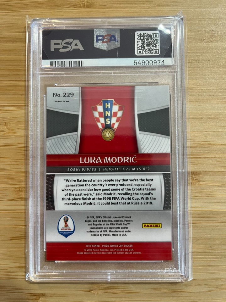 2018 PANINI PRIZM W/C LUKA MODRIC RED MOSAIC PRIZM PSA 10 | eBay