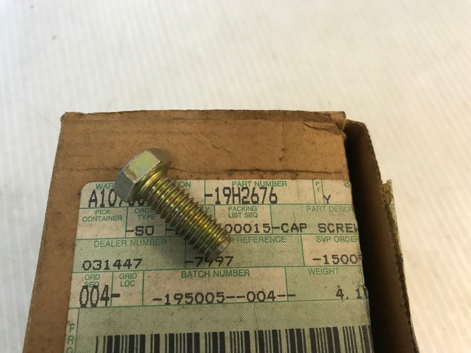 19H2676 GENUINE John Deere CAP SCREW BOLT Replaces 810080100 & F003881 ...
