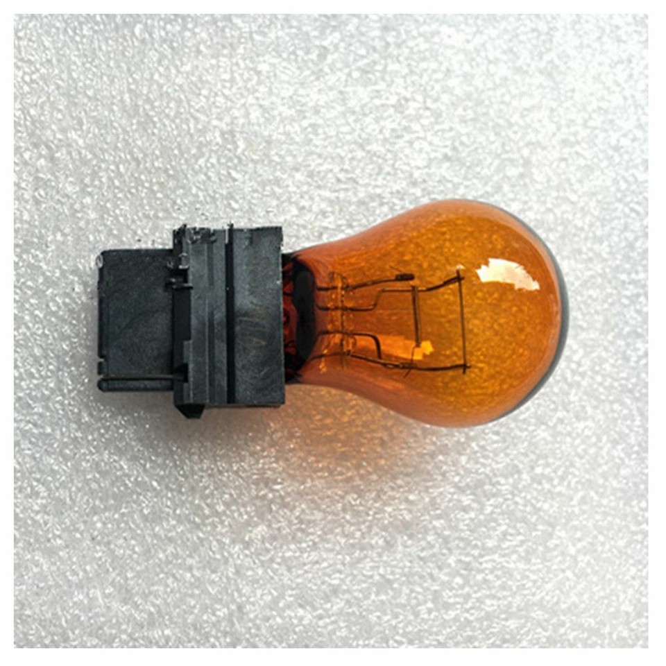 For Toyota 2009-17 Tundra 90084-98037 Rear Stop Brake Light Lamp Bulb ...