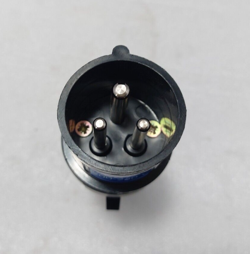 Appleton PCX Plug 16a 2p + T 200/250v AC Pre316pb (097433) | eBay