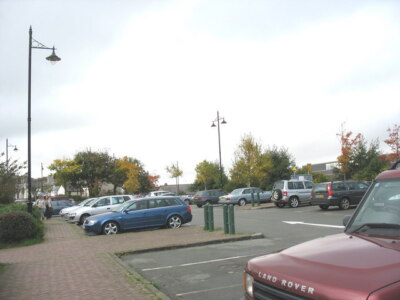 Photo 6x4 The Balaclava Road Car Park Caernarfon c2006 | eBay UK