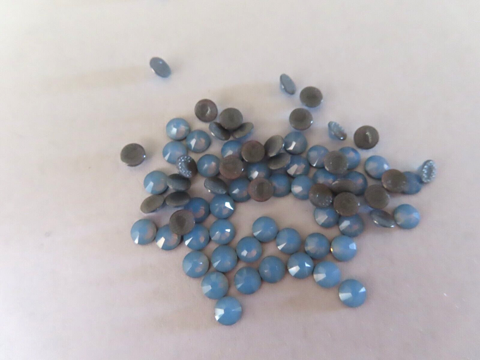 72 Swarovski Hot Fix Flatbacks 16ss Air Blue Opal. #2058
