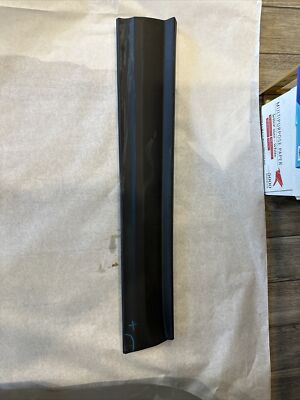 2018-2021 CHEVROLET EQUINOX LT FRONT LEFT DRIVER SIDE DOOR LOWER ...