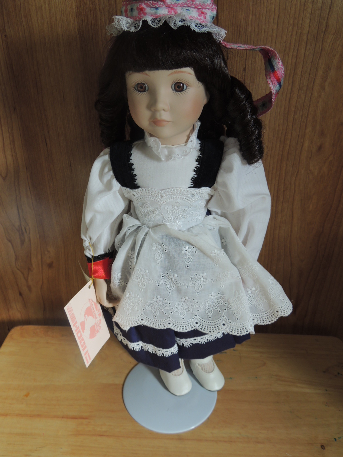 1992 Regency Dolls International Collection 16" Porcelain Doll Suzette ...