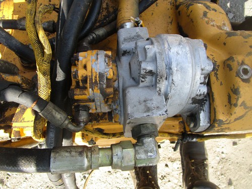 John Deere AT172899 Small Hydraulic Pump 548G 640E 648G Skidder ...