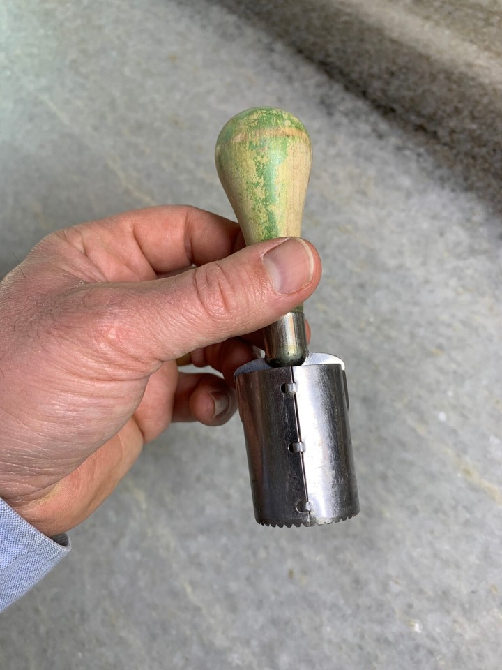 Antique Vintage Wood Woode Green Handle WIZARD Apple Corer Kitchen Hand ...