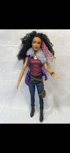 Disney’s Zombies 2, Willa Lykensen Werewolf Doll (11.5-inch) Multicolor ...