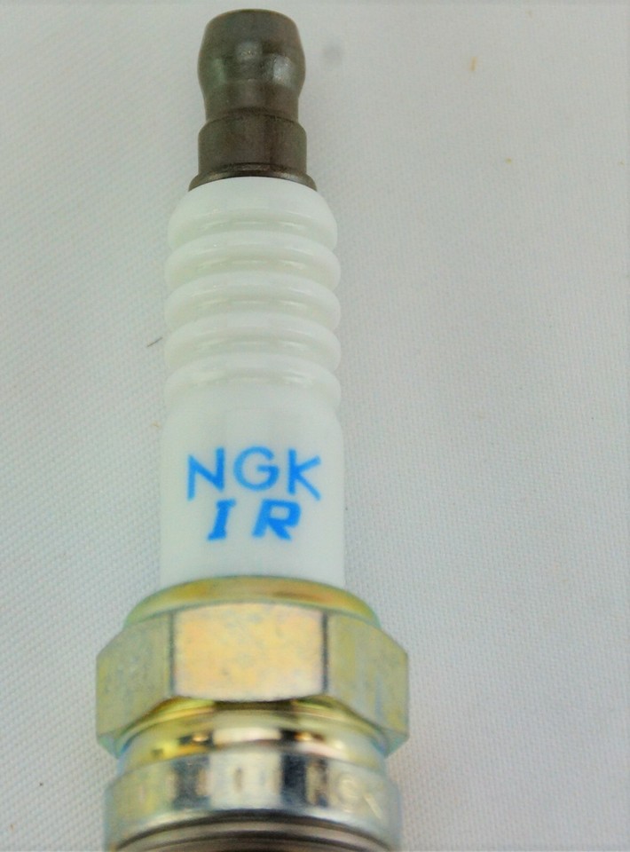 Set of 8 NGK 5787 Laser Iridium Spark Plugs - ILZKR7B11S | eBay