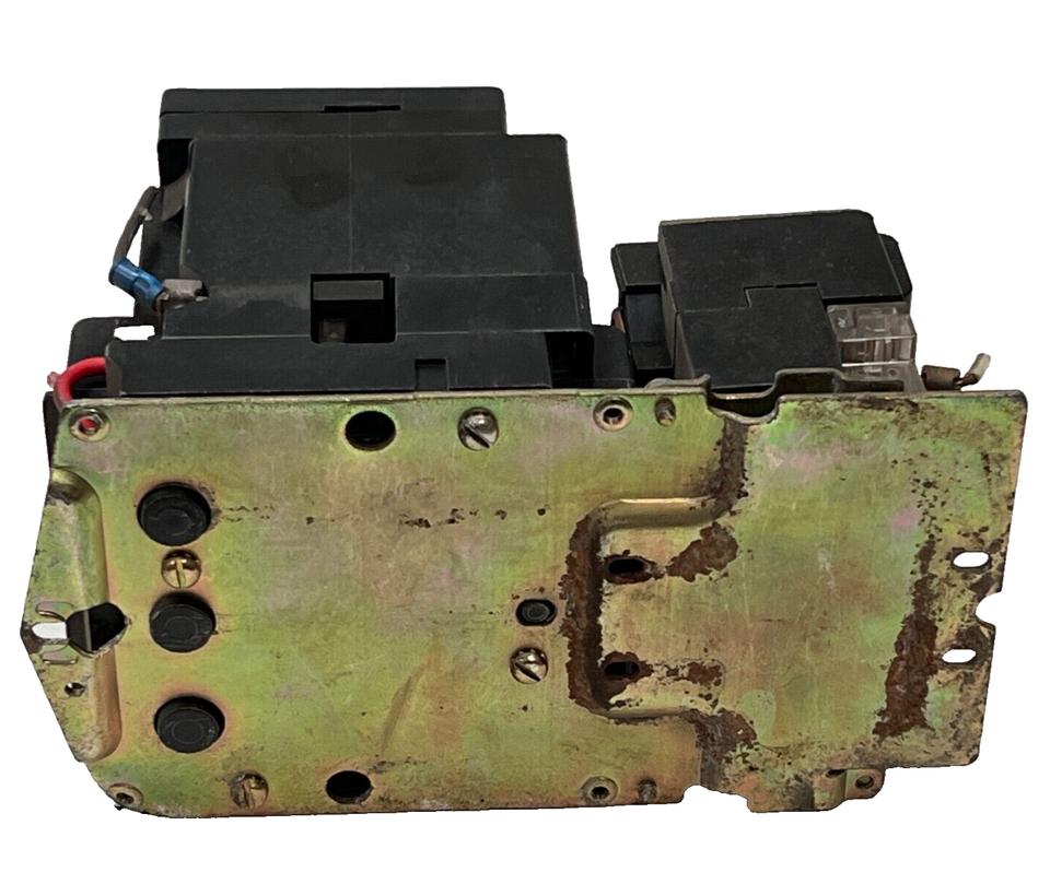 SQUARE D SIZE 2 MOTOR STARTER 600 VAC 25 HP 120V COIL 8536 SDG1 ...