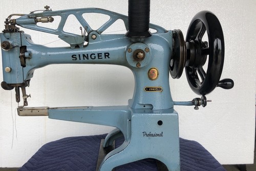 Singer 29k171 / FA4-512664 Long arm sewing Patch machine - shoe Repair ...