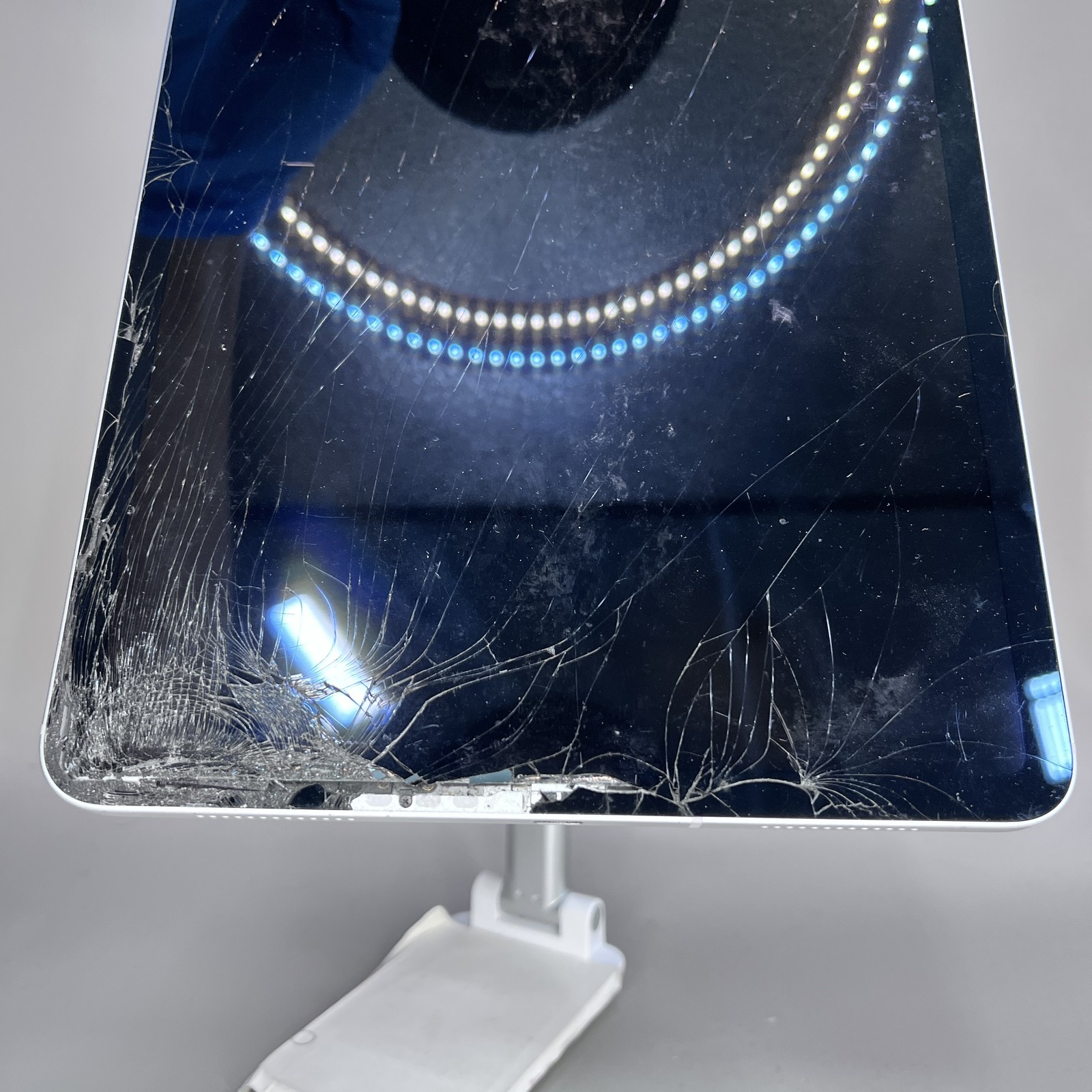 Apple iPad Pro 2 (11-inch) A2068 128GB Silver Unlocked W057436 | eBay