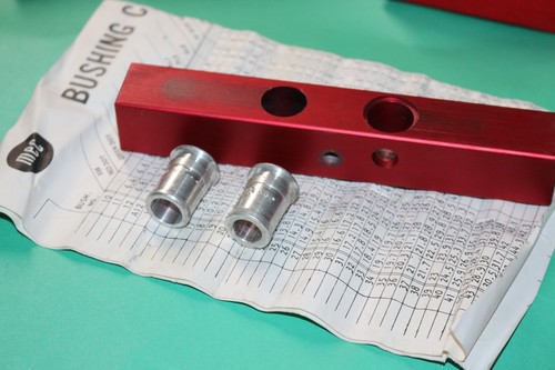 MEC shotshell reloading tool charge bar w/ 2 bushings #30 & 37 w ...
