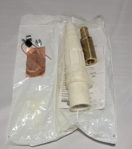 LEVITON 16D24 Connector, Cam-Lock Male Plug, 400A, 600V White Single ...
