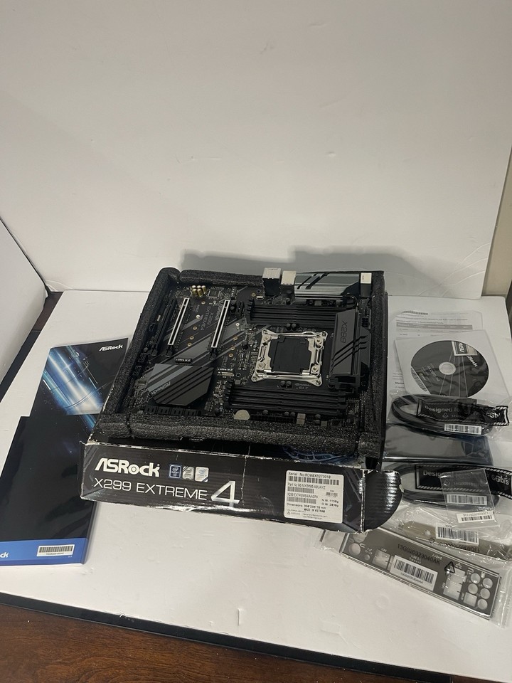 ASRock X299 EXTREME4 LGA 2066 Intel X299 SATA 6Gb/s USB 3.1 ATX Intel ...