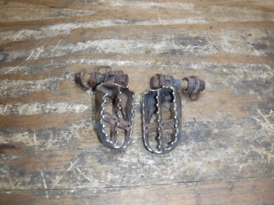 1997 Yz250 Foot Pegs Foot Rest Frame Fitting Mounts 1998 1999 2000 2001 ...