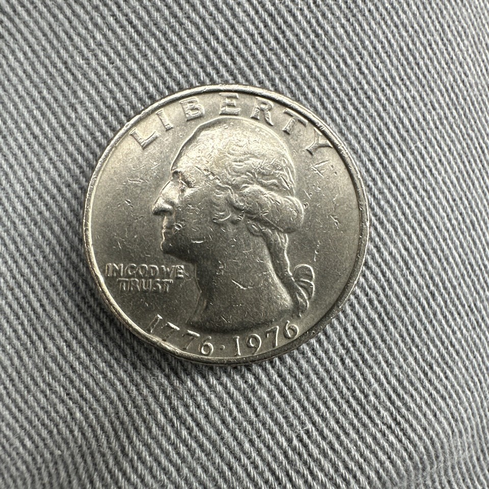 Very RARE U.S. Mint 1776-1976 Bicentennial Quarter NO MINT MARK ...