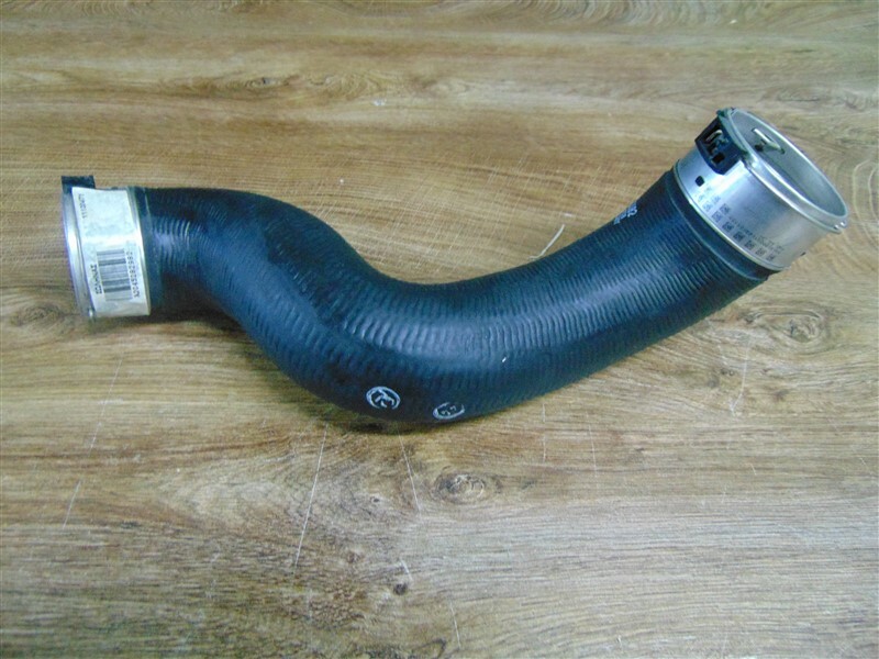 MERCEDES Om642 Charge Intercooler Pipe W212 350 CDI Set A2045282982 ...