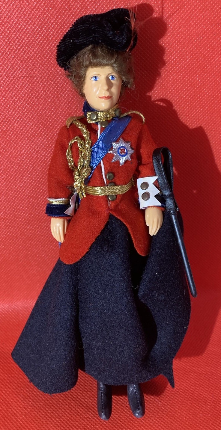 Peggy Nisbet Doll Queen Elizabeth II Trooping of the Colour | eBay