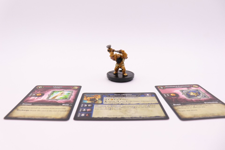 WOW WARCRAFT MINIATURES CORE MINI : SAVIN LIGHTGUARD | eBay