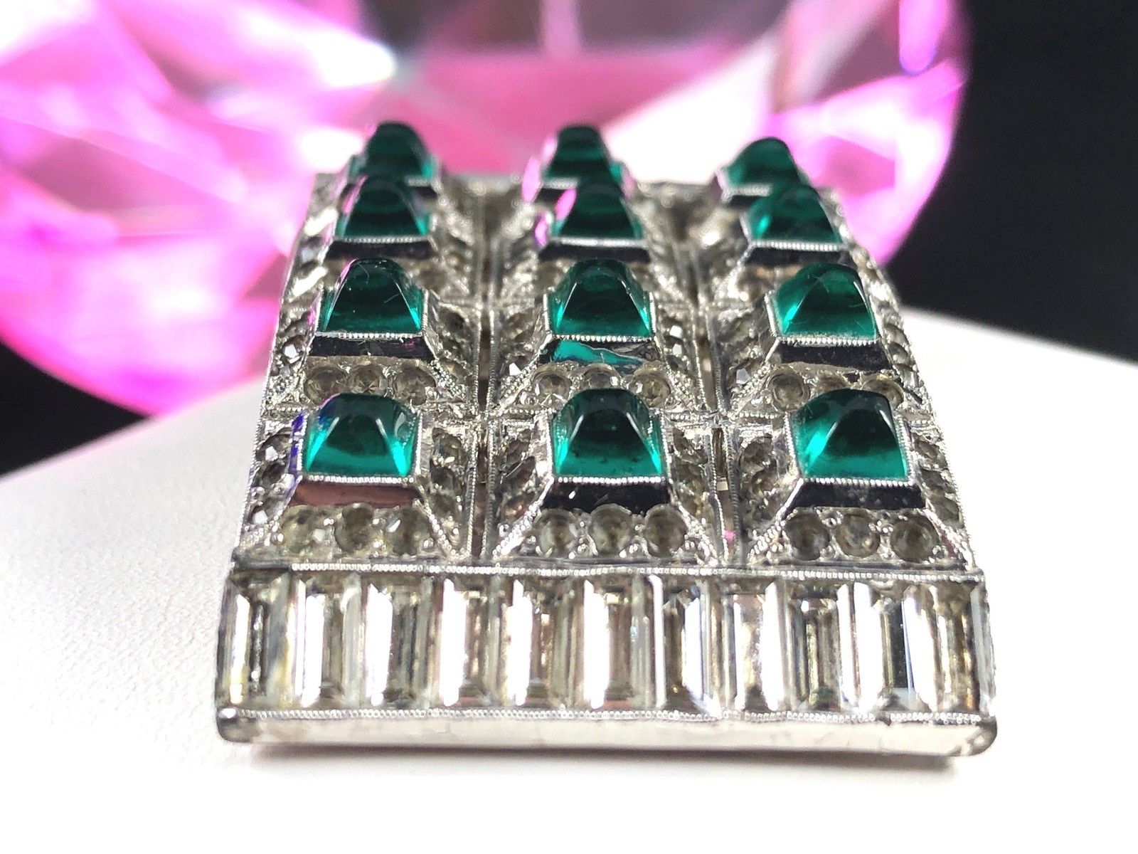 RARE 1930'S KTF TRIFARI EMERALD PYRAMID GLASS ART DEC… - Gem