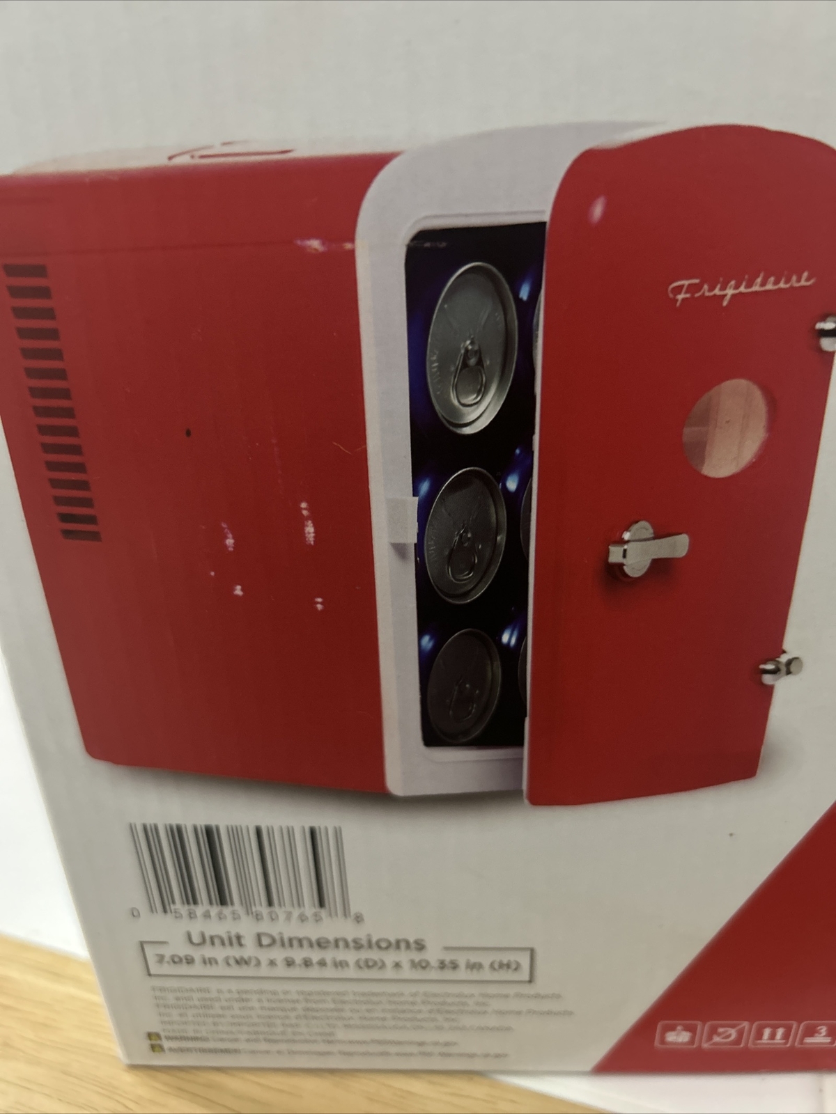 Frigidaire EFMIS129-RED 4L Portable Mini Refrigerator for sale online ...