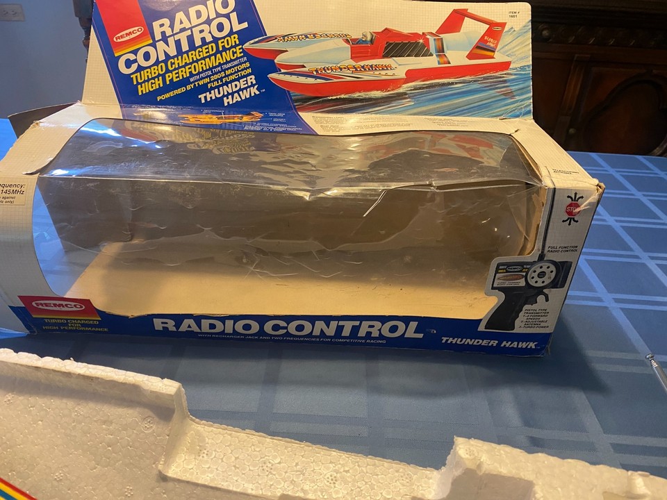 Vtg Remco Thunder hawk R/C Hydroplane Race Boat Remote control Orig Box ...