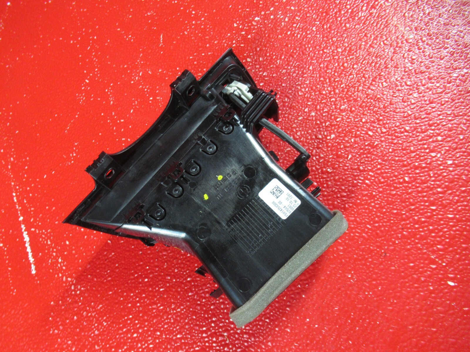 Right Front Dash Fresh Air Grille Vent BMW F07 OEM 535i 550i GT ...