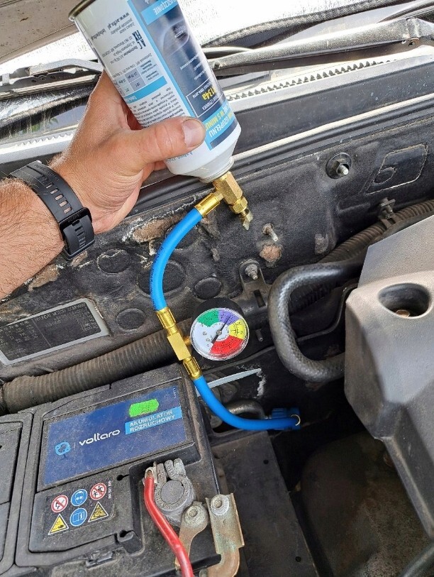 Car Air con AC Air Conditioning Top up Recharge Refill DIY Gas Can ...