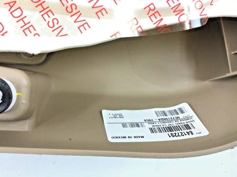 Chevrolet Avalanche GMC SUV Tan front Driver Door interior Trim Panel ...