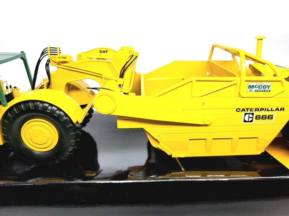 Caterpillar Cat 666 Wheel Tractor-Scraper - McCoy CCM 1:48 Scale ...