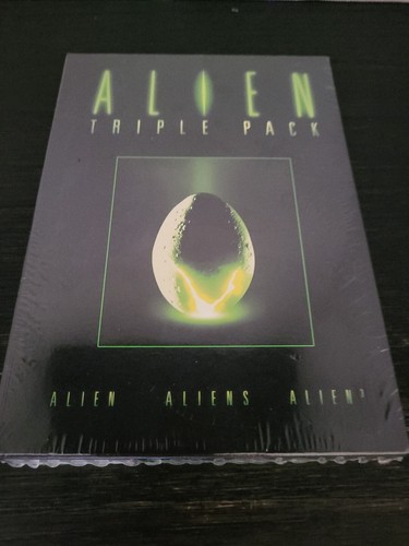 Alien Triple Pack: Alien / Aliens / Alien 3 (DVD Movie Trilogy ...