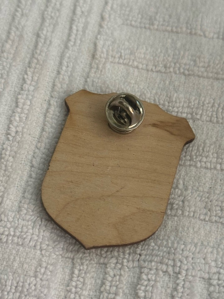 Brand New Yellowstone National Park Junior Ranger Badge | eBay