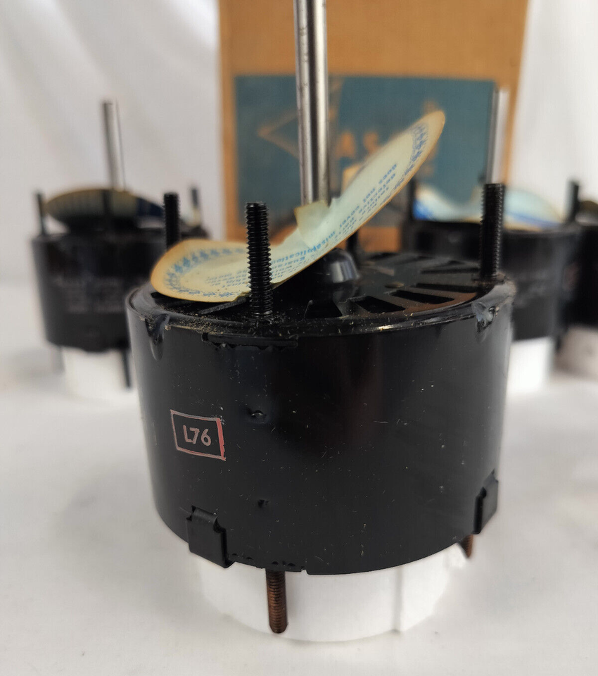 Lot of 4 (4) Fasco D120 3.3" Motors 1/70 HP 1500 RPM 115 Volts .7A CW ...