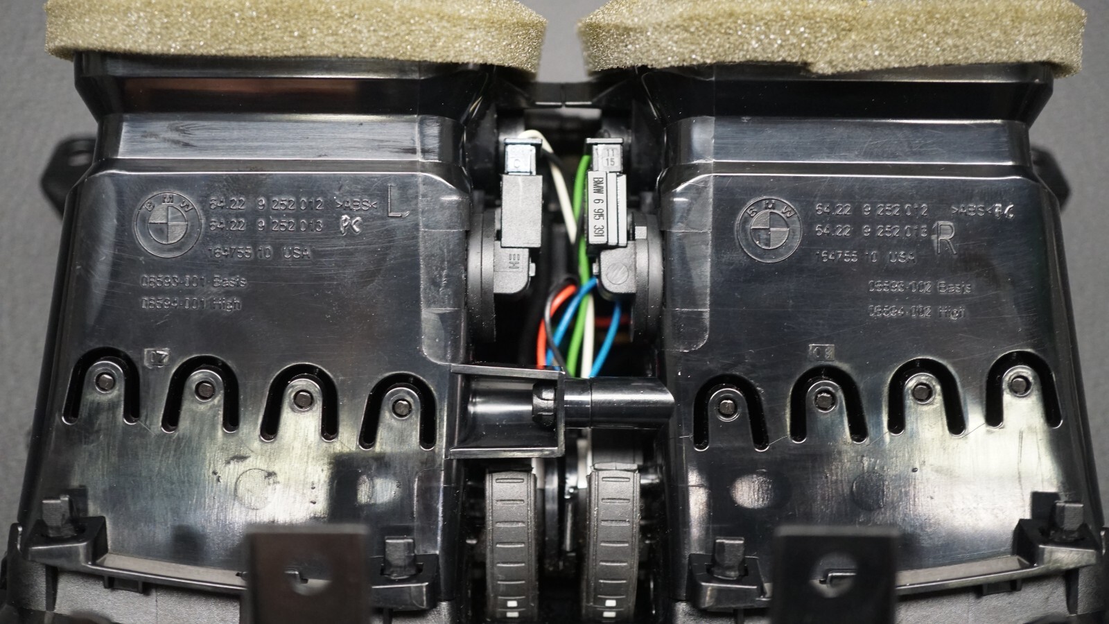 OEM BMW X5 X6 F15 F16 F85 F86 REAR AIR VENTS AIR GRILLE 9252013 / ...